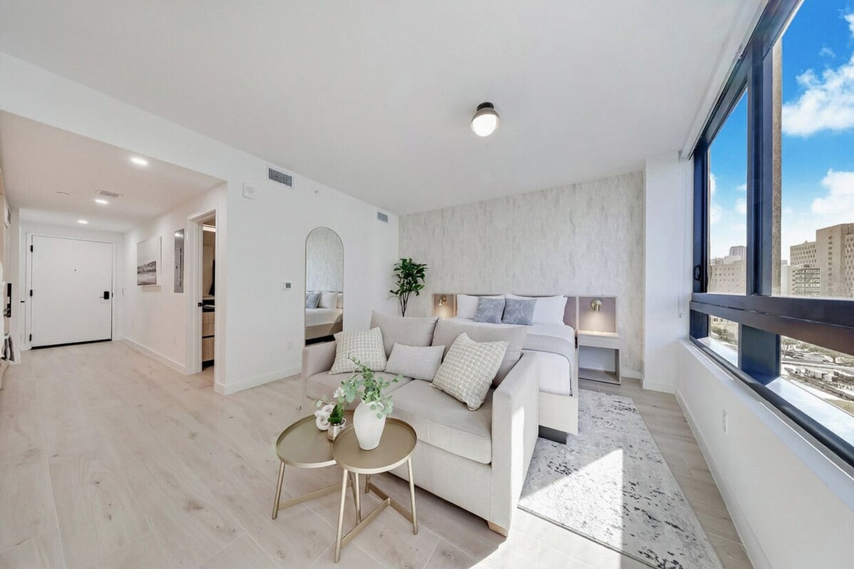 36 NE 2Nd St Unit ID1404719P, Miami, FL 33132 | Apartments.com