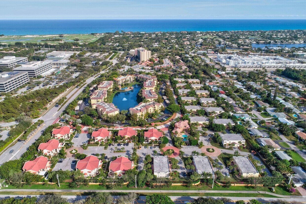 80 Uno Lago Dr, North Palm Beach, FL 33408 - Townhome Rentals in North ...