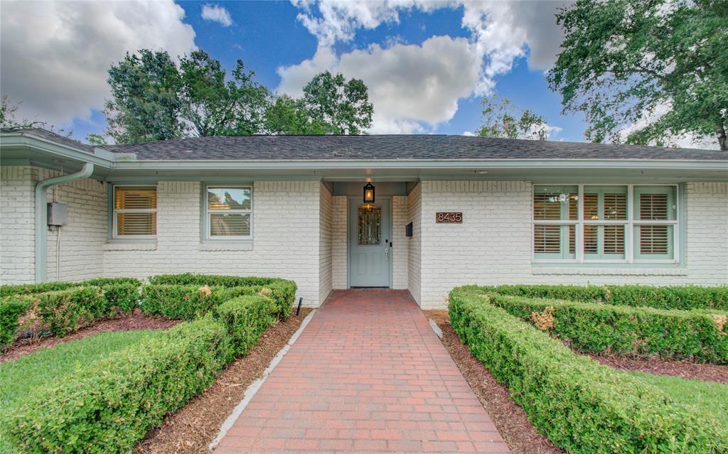 8435 Westview Dr, Houston, TX 77055 - House Rental in Houston, TX ...