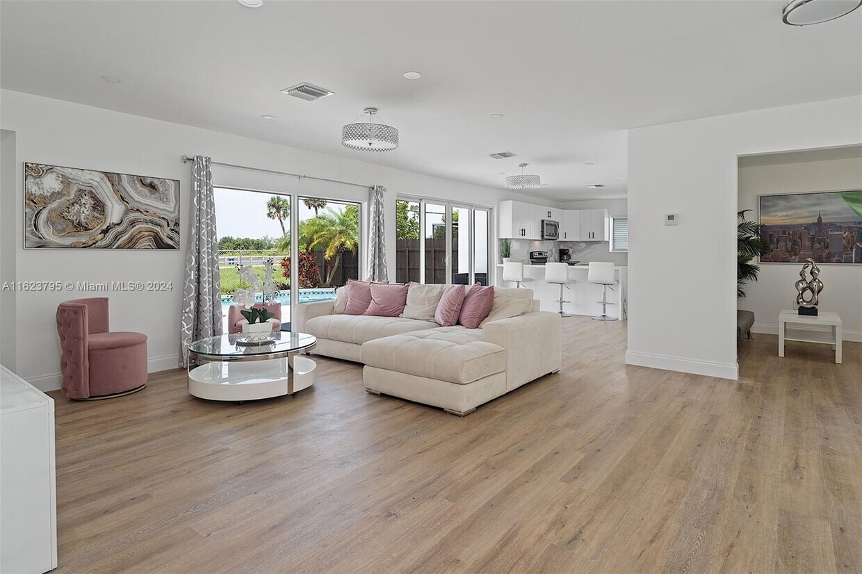 3705 Garden Ln, Miramar, FL 33023 - House Rental in Miramar, FL ...