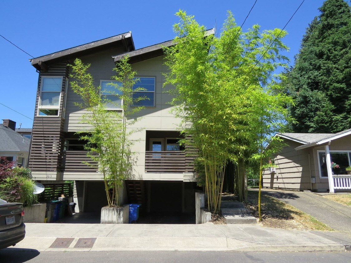 3617 SE Rhine St, Portland, OR 97202 - House Rental in Portland, OR ...