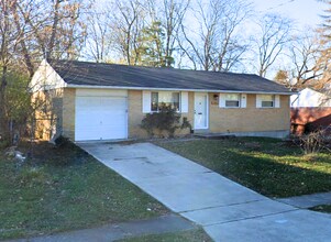 Pleasant Run Farm Apartments for Rent with a Yard - Cincinnati, OH ...