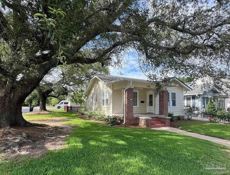 1300 E Avery St, Pensacola, FL 32503 | Apartments.com