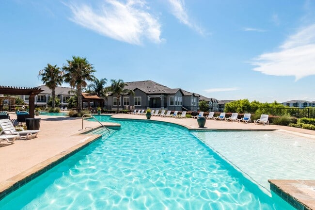 Villages of Briggs Ranch - Apartments in San Antonio, TX | Apartments.com