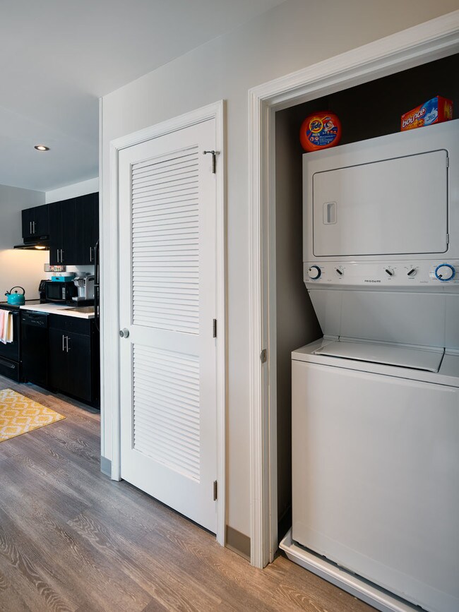 Nine East 33rd - Apartments in Baltimore, MD | Apartments.com