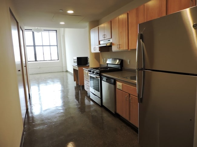 Paper Box Lofts Apartments - Milwaukee, WI | Apartments.com