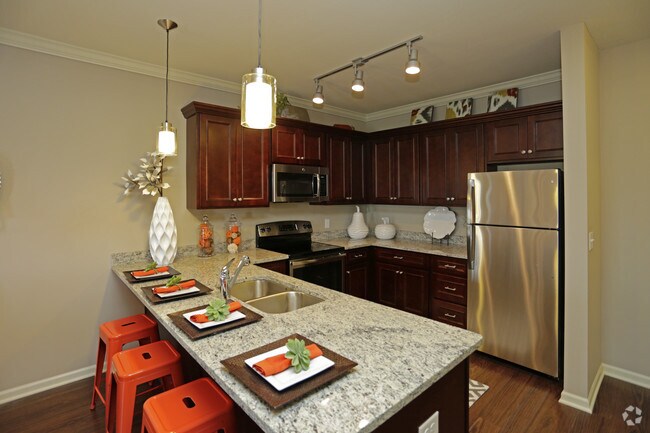 The Residences At New Longview Rentals - Lees Summit, MO | Apartments.com