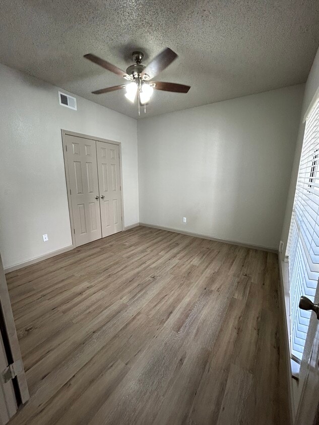 Coppertree Apartment Homes - 2425 Cromwell Cir Austin, TX 78741 ...