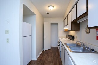 Summer Key Apartments Rentals - Decatur, AL | Apartments.com