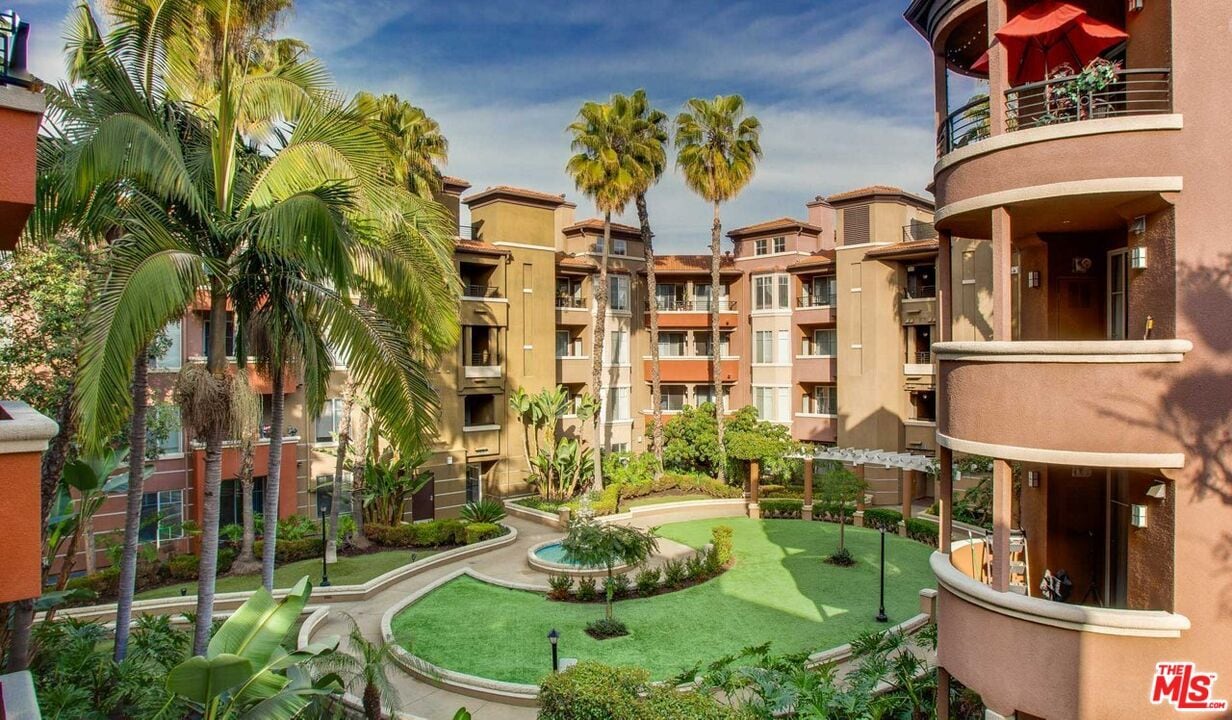 5553 W 6th St Unit 1-103, LOS ANGELES, CA 90036 - Condo for Rent in LOS ...