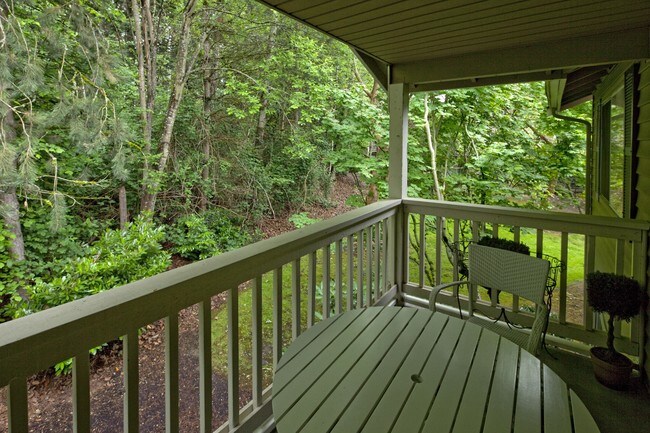 Landmark at Tanasbourne Apartments - Hillsboro, OR | Apartments.com