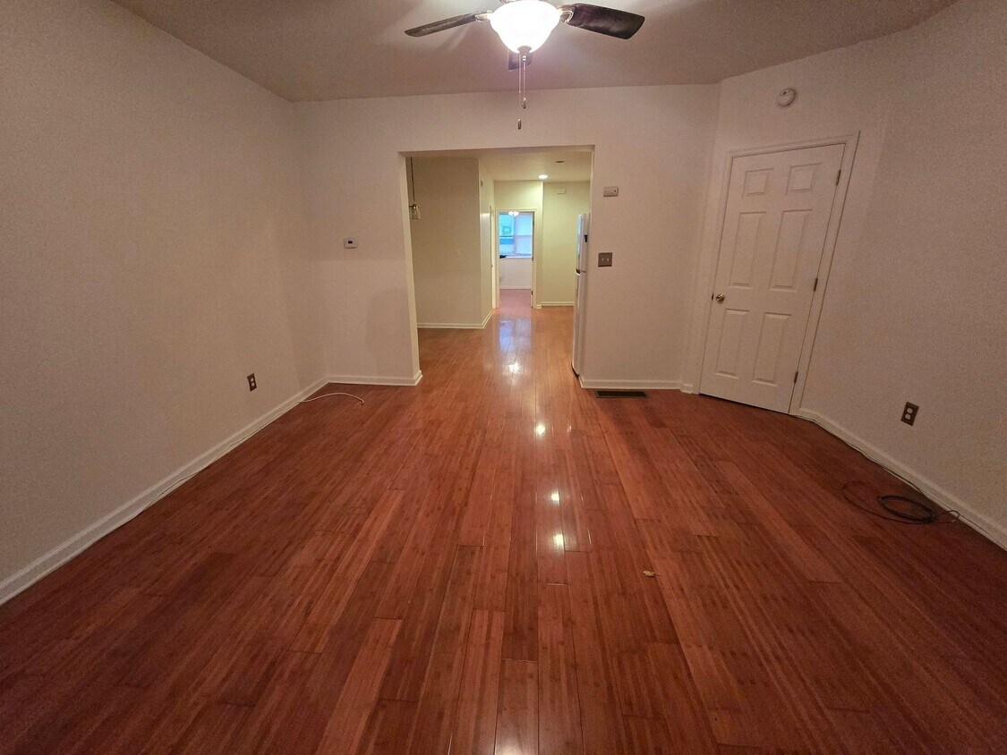 1162 S 11th St Unit #1, Philadelphia, PA 19147 - Room for Rent in ...