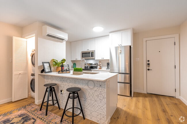 Best Luxury Old East Dallas Apartments for Rent - Dallas, TX - 728 ... Best Luxury Old East Dallas Apartments for Rent - Dallas, TX - 728 ...