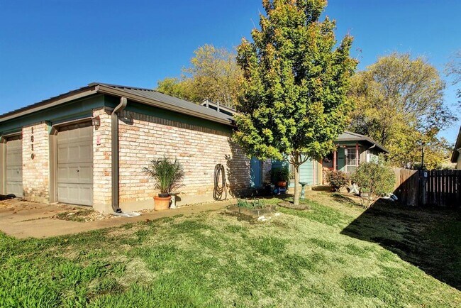 1810 Gracy Farms Ln, Austin, TX 78758 - Townhome Rentals in Austin TX ...