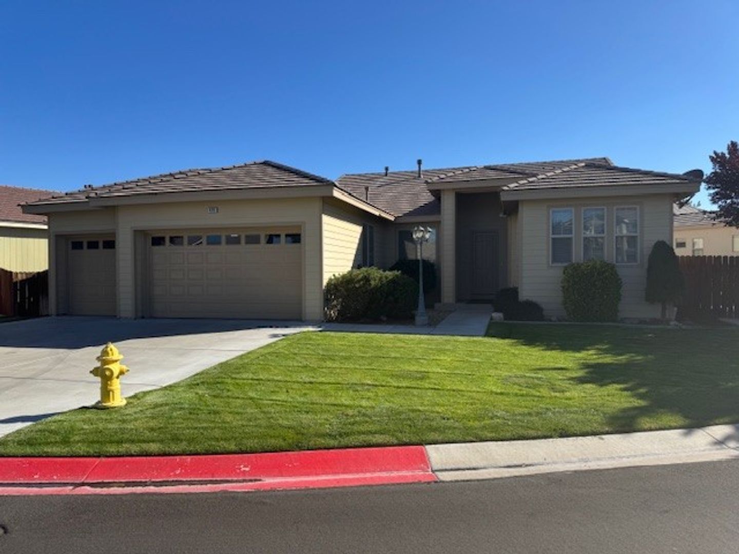 419 La Costa Cir, Dayton, NV 89403 - House Rental in Dayton, NV ...