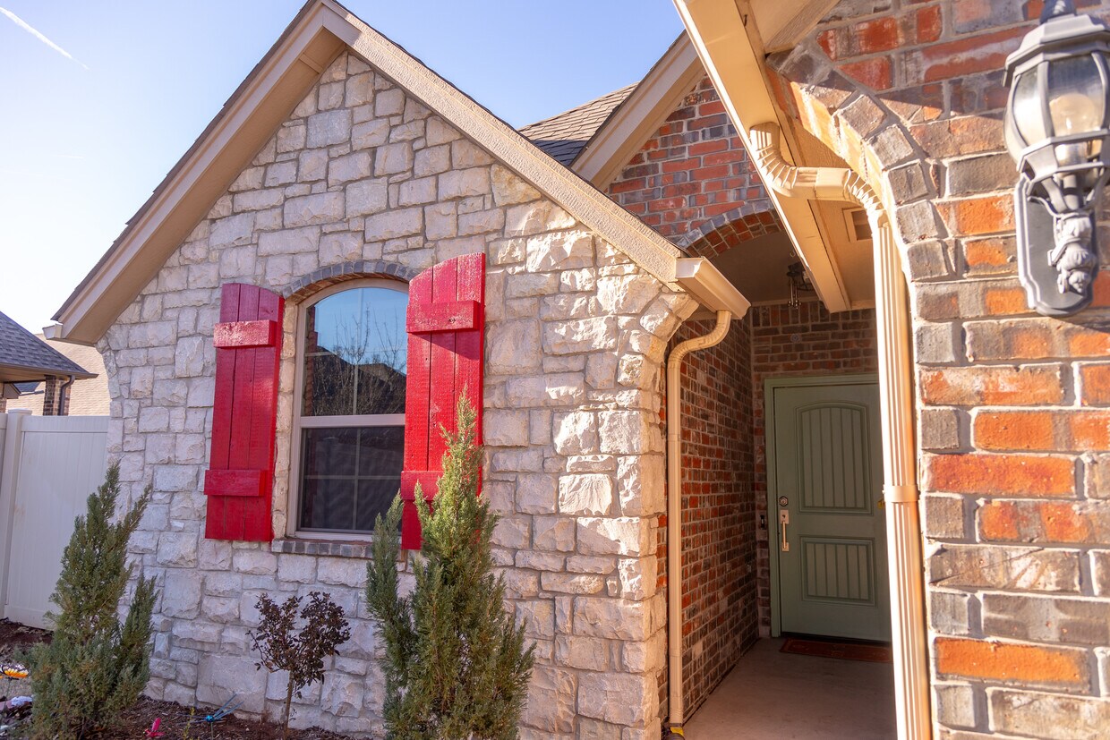 17701 Griffin Gate Dr, Edmond, OK 73012 - House Rental in Edmond, OK ...