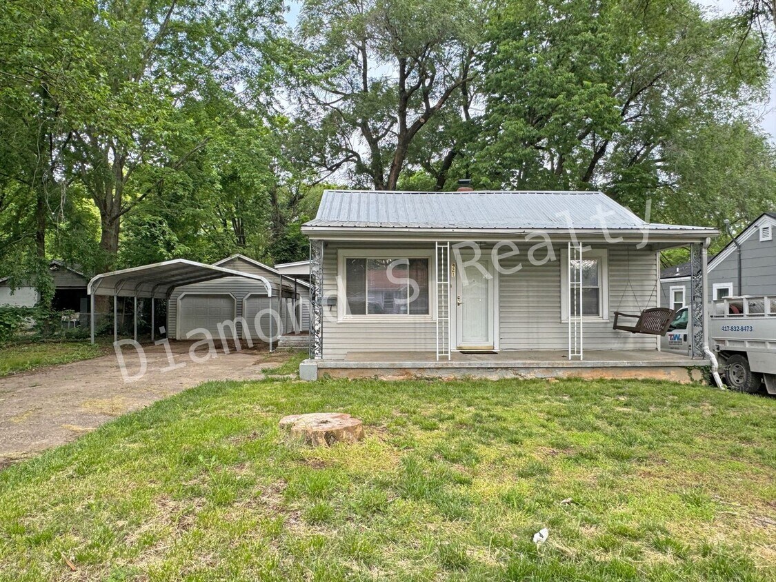 921 S Nettleton Ave, Springfield, MO 65806 - House Rental in ...