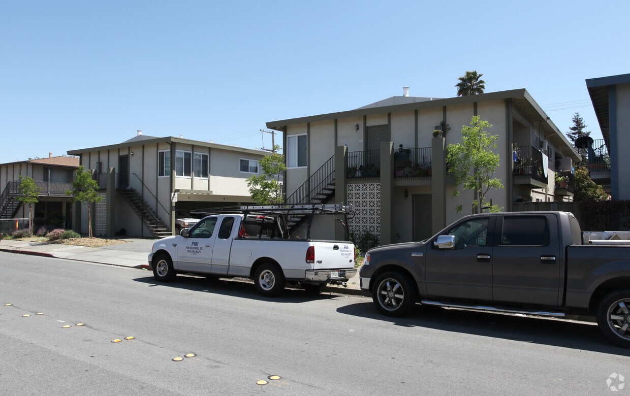 3242-3248 Rolison Rd, Redwood City, CA 94063 - 3242-3248 Rolison Rd ...