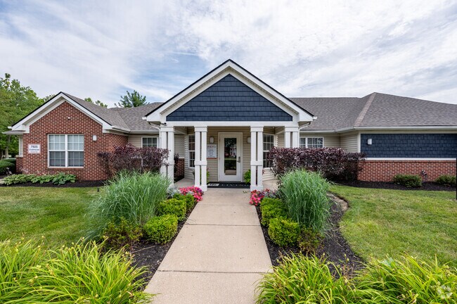 Raymond Park Apartments for Rent with a Walk-In Closet - Indianapolis ...