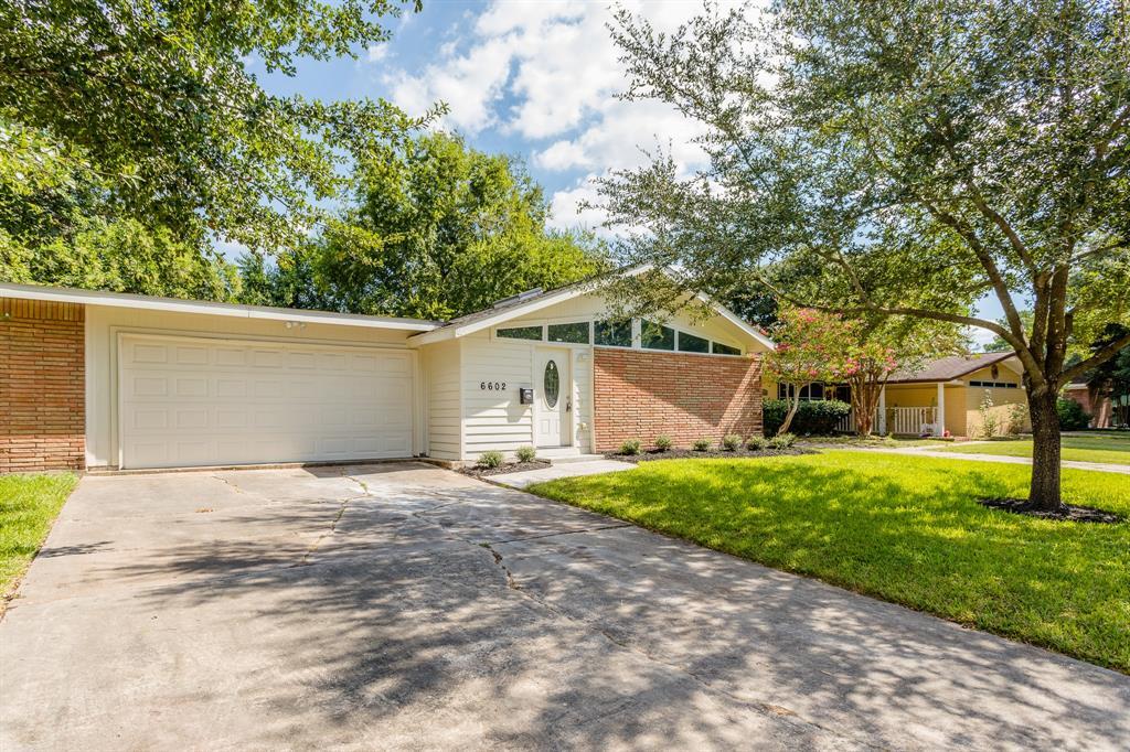 6602 Mobud Dr, Houston, TX 77074 - House Rental in Houston, TX ...