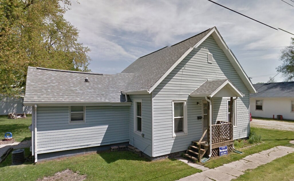 708 W North St, Auburn, IL 62615 - House Rental in Auburn, IL ...