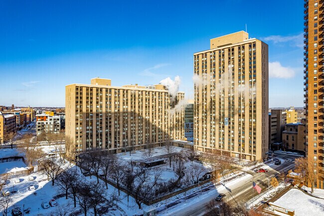 The River Towers Condominium Apartments - 15-19 S 1st St Minneapolis ...