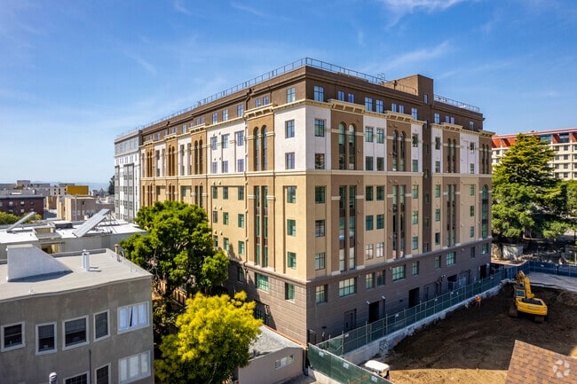 The Standard at Berkeley - 2580 Bancroft Way Berkeley, CA - Apartments ...