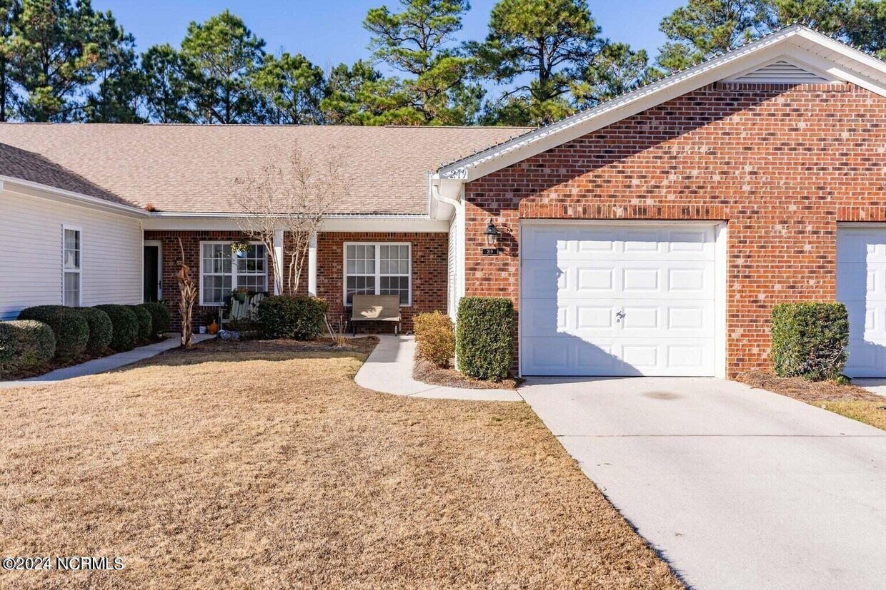 219 Wayneridge Ct, Wilmington, NC 28411 - Townhome Rentals in ...