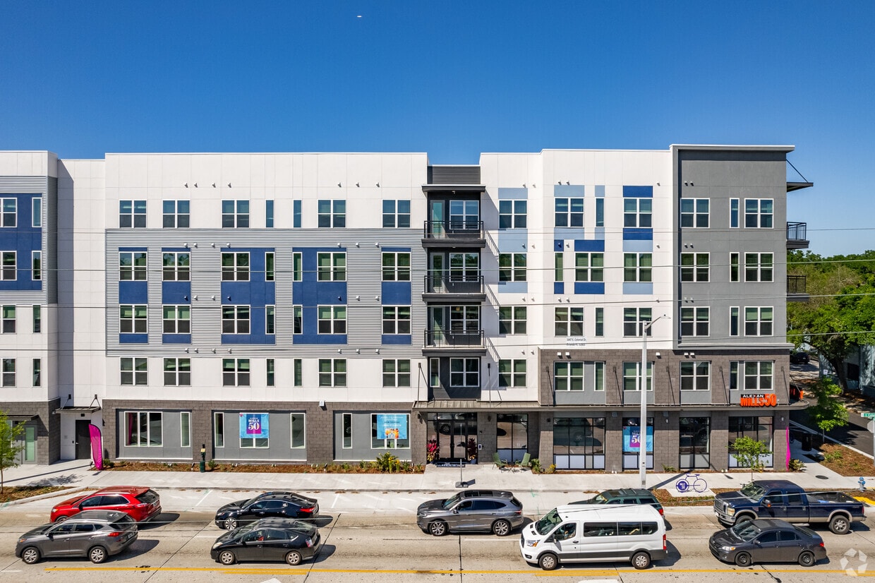 Evergreen Mills 50 - 1647 E Colonial Dr Orlando, FL 32803 | Apartments.com
