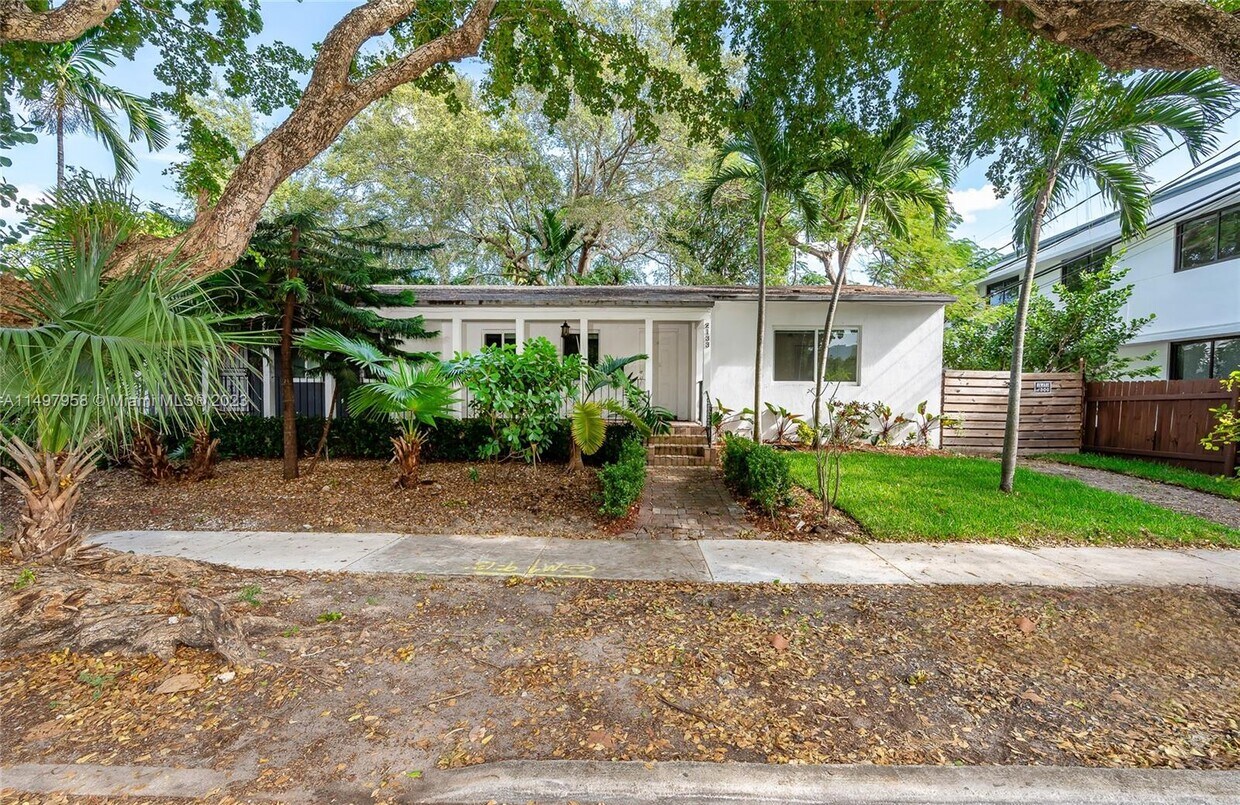 2131 SW 19th Ave Unit B, Miami, FL 33145 - Room for Rent in Miami, FL ...