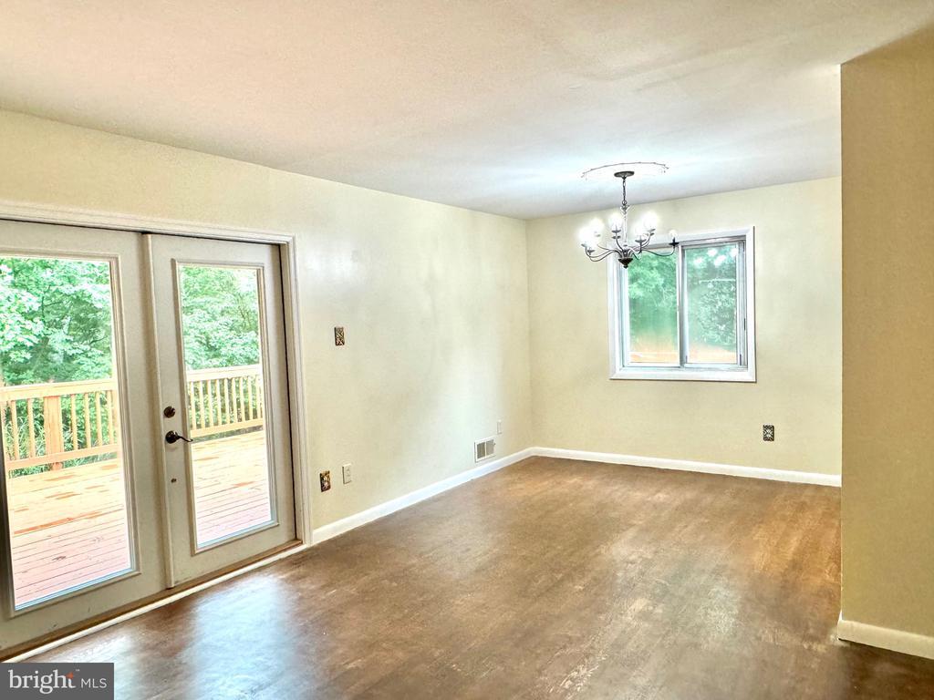 8 Manorvale Ct, Rockville, MD 20853 - House Rental in Rockville, MD ...