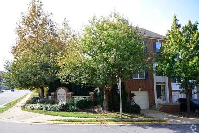 Random Hills Apartments for Rent with Hardwood Floors - Fairfax, VA ...
