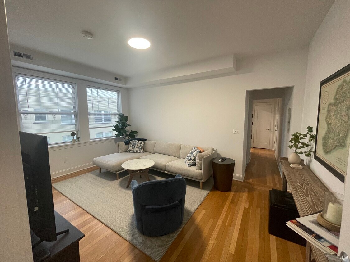 123-127 Summit Ave - Apartments in Summit, NJ | Apartments.com