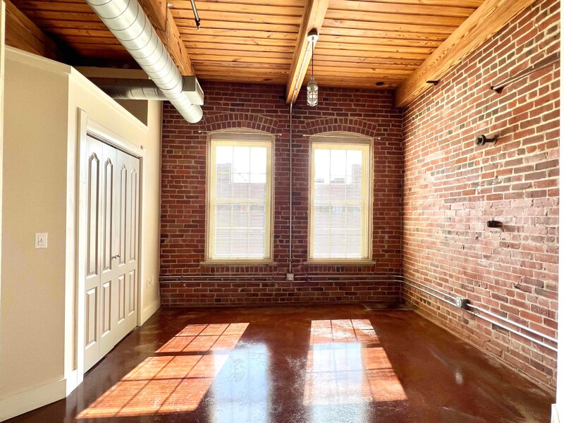 55 S Harding St Unit 410, Indianapolis, IN 46222 | Apartments.com