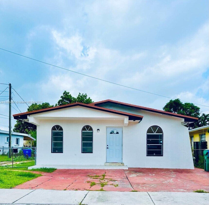 1222 NW 32nd Ct Unit 1222, Miami, FL 33125 - Room for Rent in Miami, FL ...