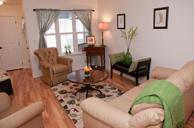 The Spinney at Pond View Apartments - Castleton On Hudson, NY ...