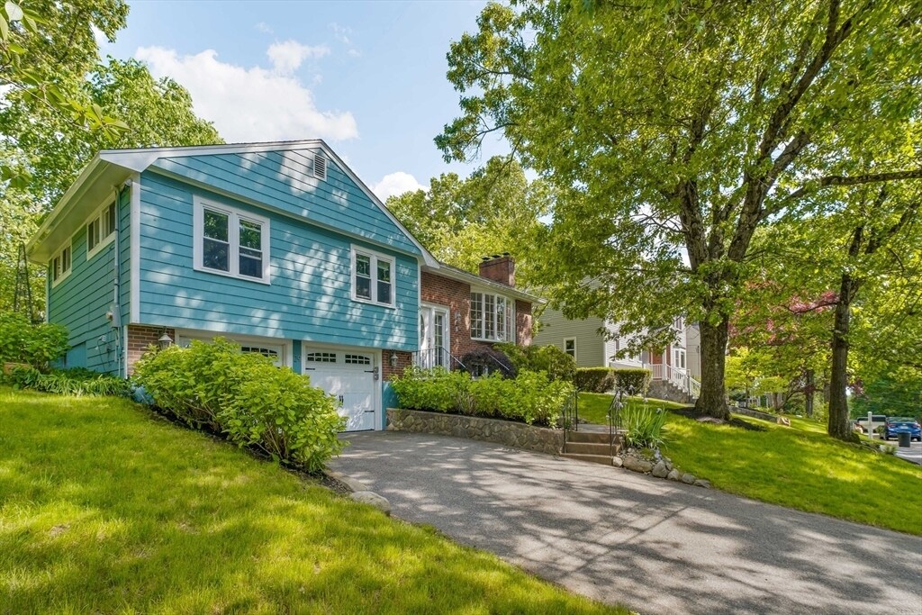 29 Deering Ave, Lexington, MA 02421 - House Rental in Lexington, MA ...