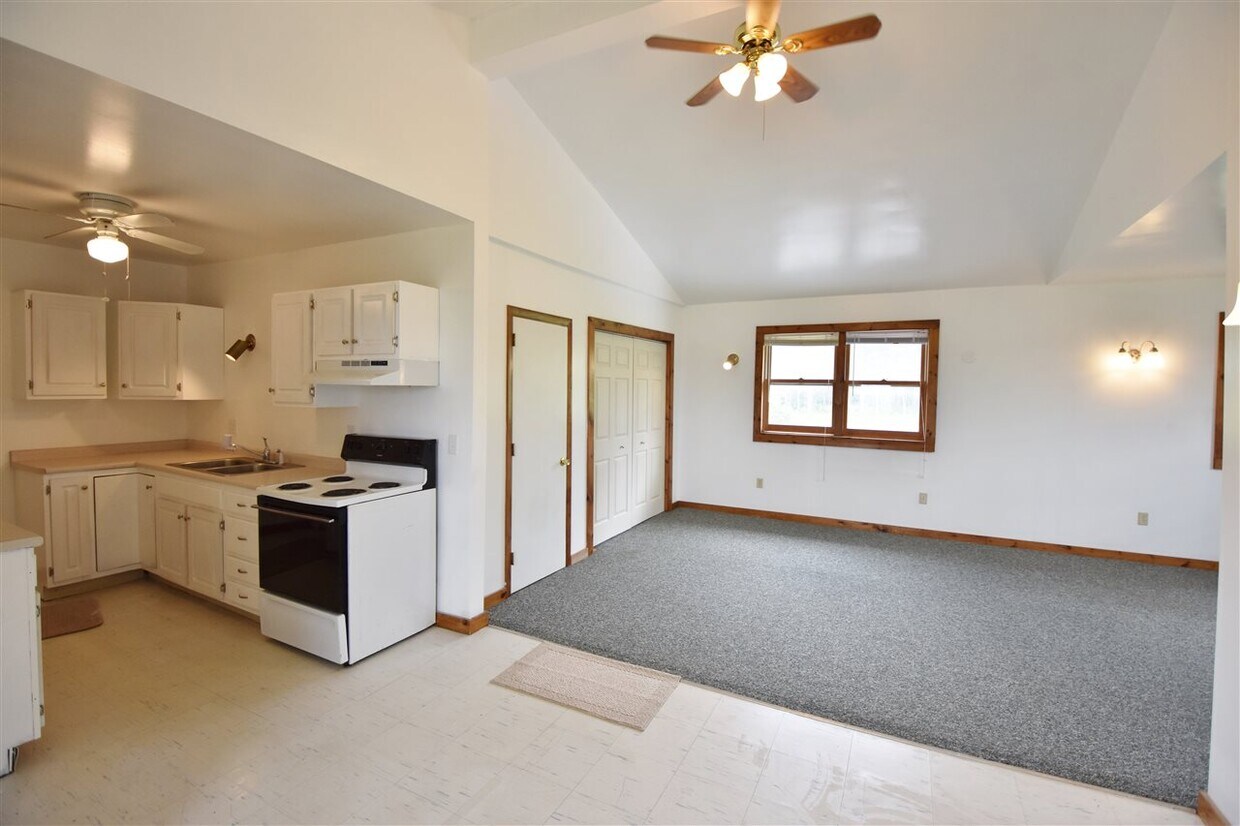 7814 VT-116 Unit 1, Saint George, VT 05495 - 7814 VT-116 Saint George ...