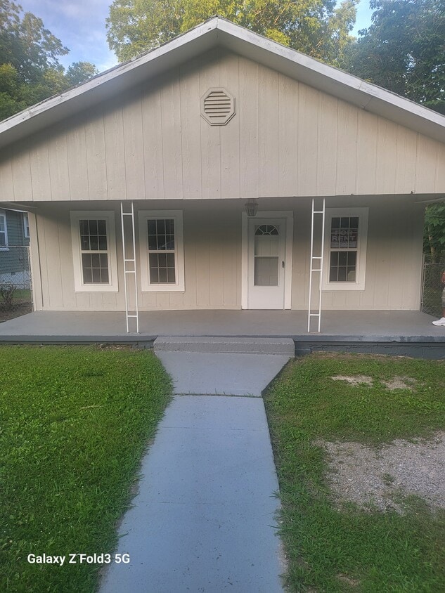 1200 Smith St, Brighton, AL 35020 - House Rental in Brighton, AL ...