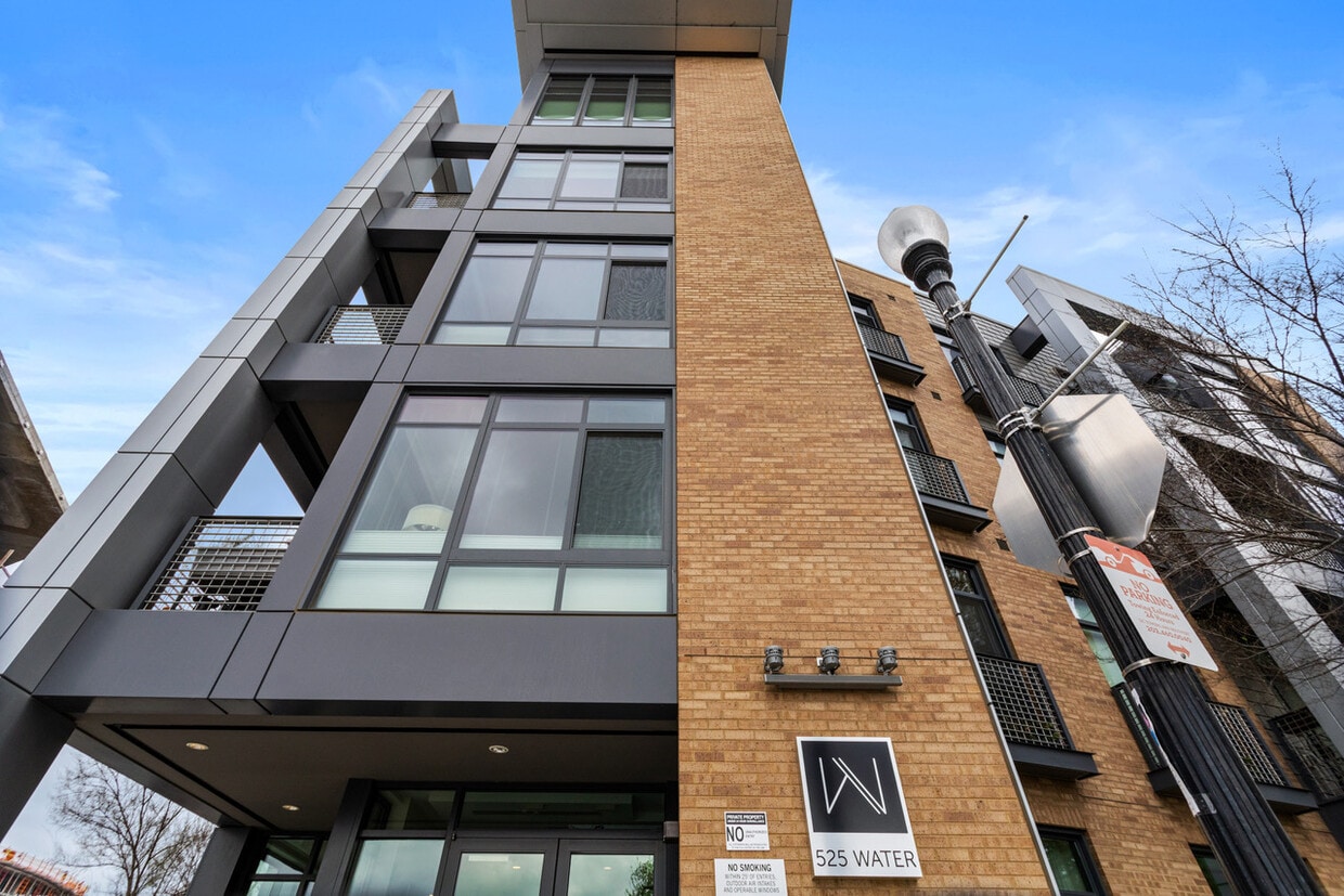 525 Water St SW Unit 309, Washington, DC 20024 - Condo for Rent in ...