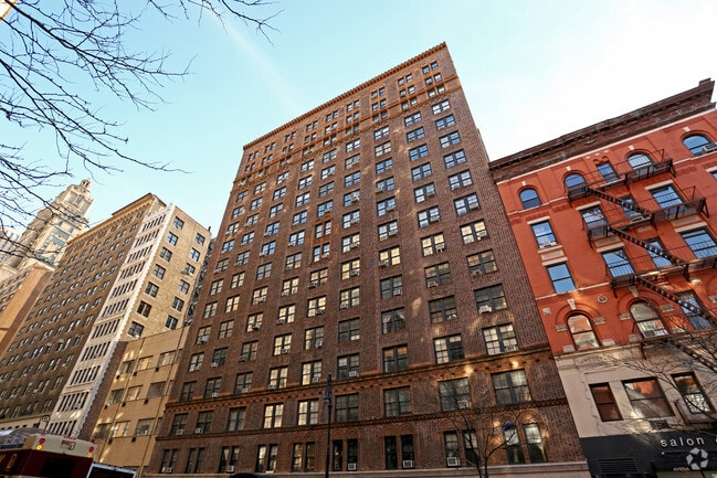 The Ruxton Towers Rentals - New York, NY | Apartments.com