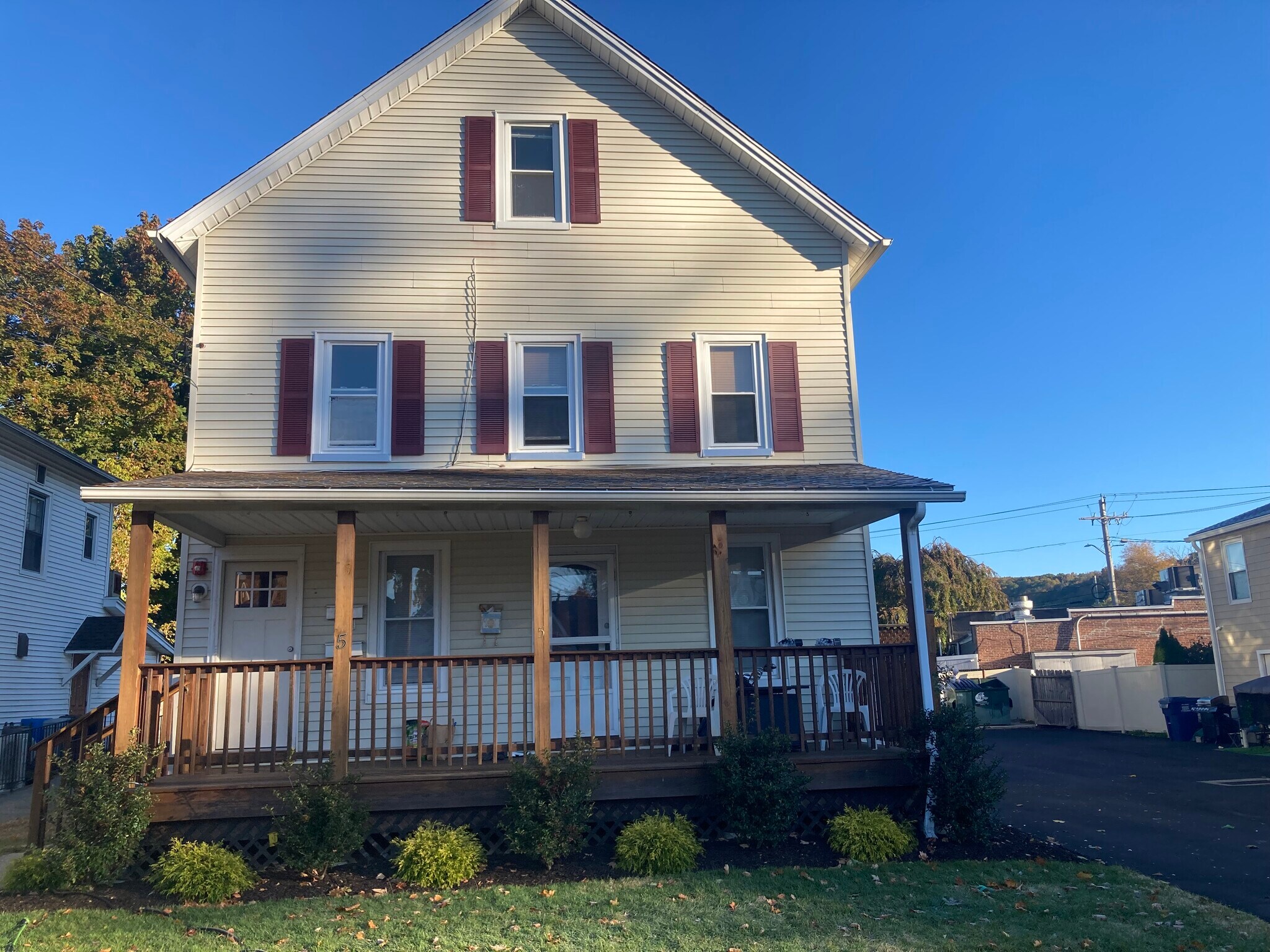 5 Elizabeth St Unit 3rd fl, Bethel, CT 06801 - 5 Elizabeth St Bethel ...