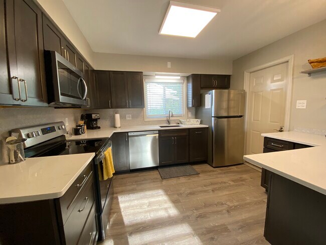 1601 University Dr Unit 1601, Charleston, IL 61920 - 1601 University Dr ...