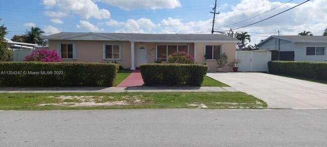 10460 SW 41st Terrace, Miami, FL 33165 - House Rental in Miami, FL ...