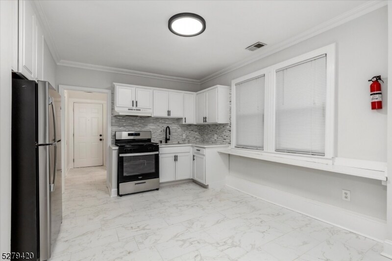 81 Franklin Ave, Nutley, NJ 07110 - Room for Rent in Nutley, NJ ...