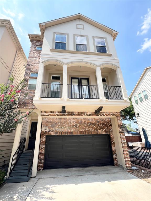 2112 Couch St, Houston, TX 77008 - House Rental in Houston, TX ...