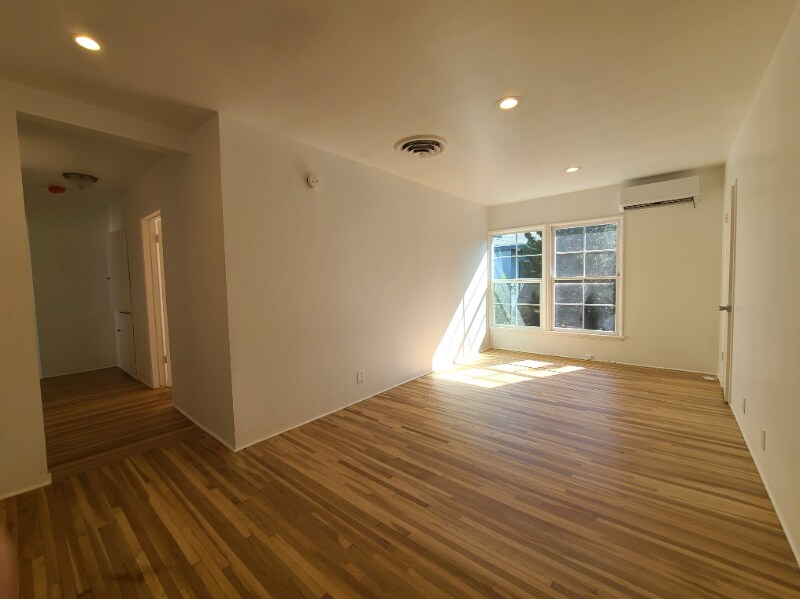 5852 Woodman Ave Unit 5852 1.5, Los Angeles, CA 91401 | Apartments.com