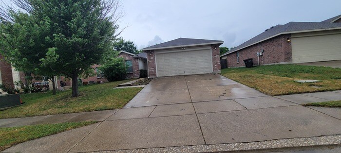 16733 Woodside Dr, Justin, TX 76247 - House Rental in Justin, TX ...