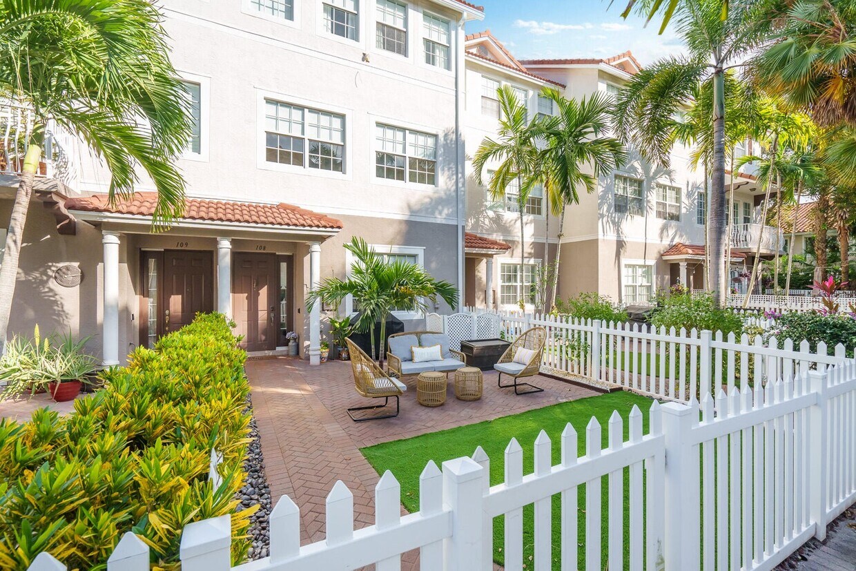 108 Ocean Cay Way, Hypoluxo, FL 33462 - Townhome Rentals in Hypoluxo FL ...