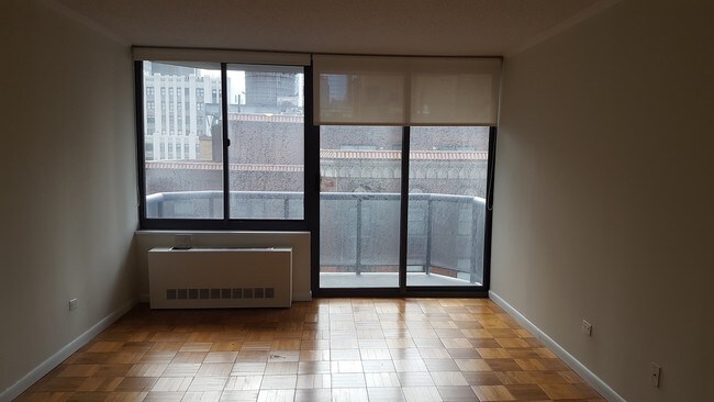 The Ritz Plaza Rentals - New York, NY | Apartments.com